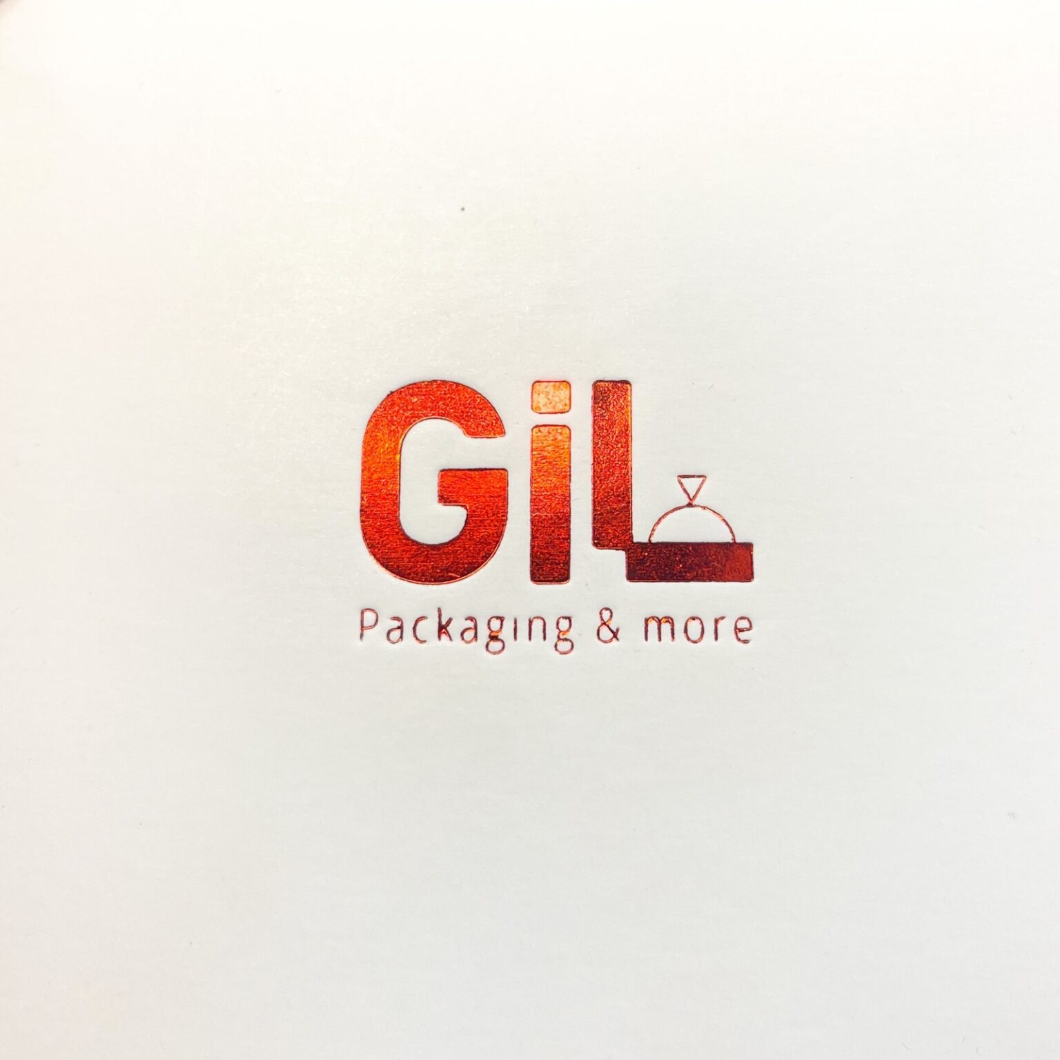 מיתוג לוגו - Gil Packaging